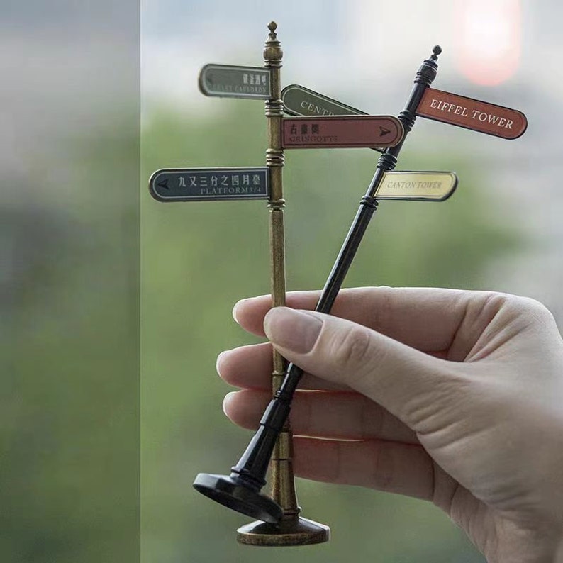 1:6 Scale Miniature Vintage Metal Street Signs Road Signs Model BJD Bl ...